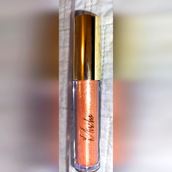 Mischo | Makeup | Mischo Liquid Eyeshadow In Mischo | Poshmark